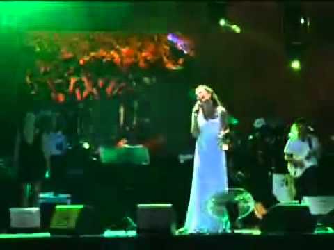 Yonca Lodi - Ne İstersen İste Benden - ( Düzce Konseri )