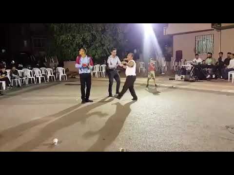 Ölürcesine Mezdeke Oynayan Adam