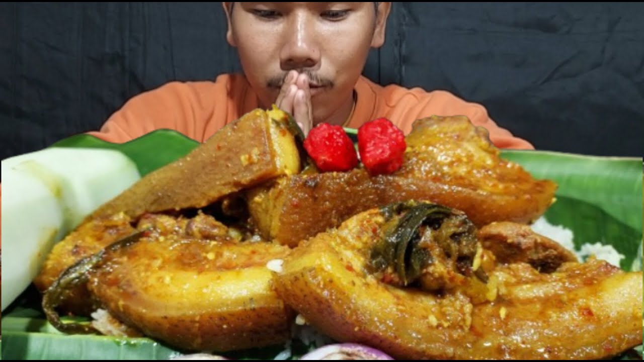 BRAISED PORK BELLY 😋 | PORK MUKBANG | KING CHILLI 🌶 😋 👌 - YouTube