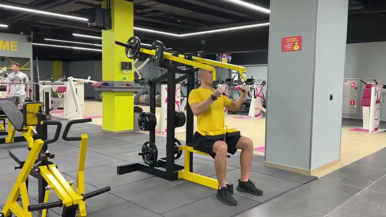 Упражнения на спину в тренажерном зале без травм для новичков и