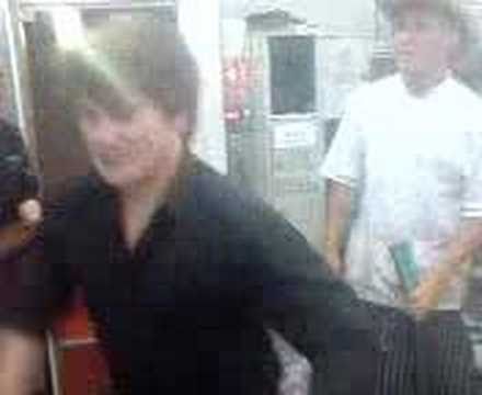 crazy kitchen staff - YouTube