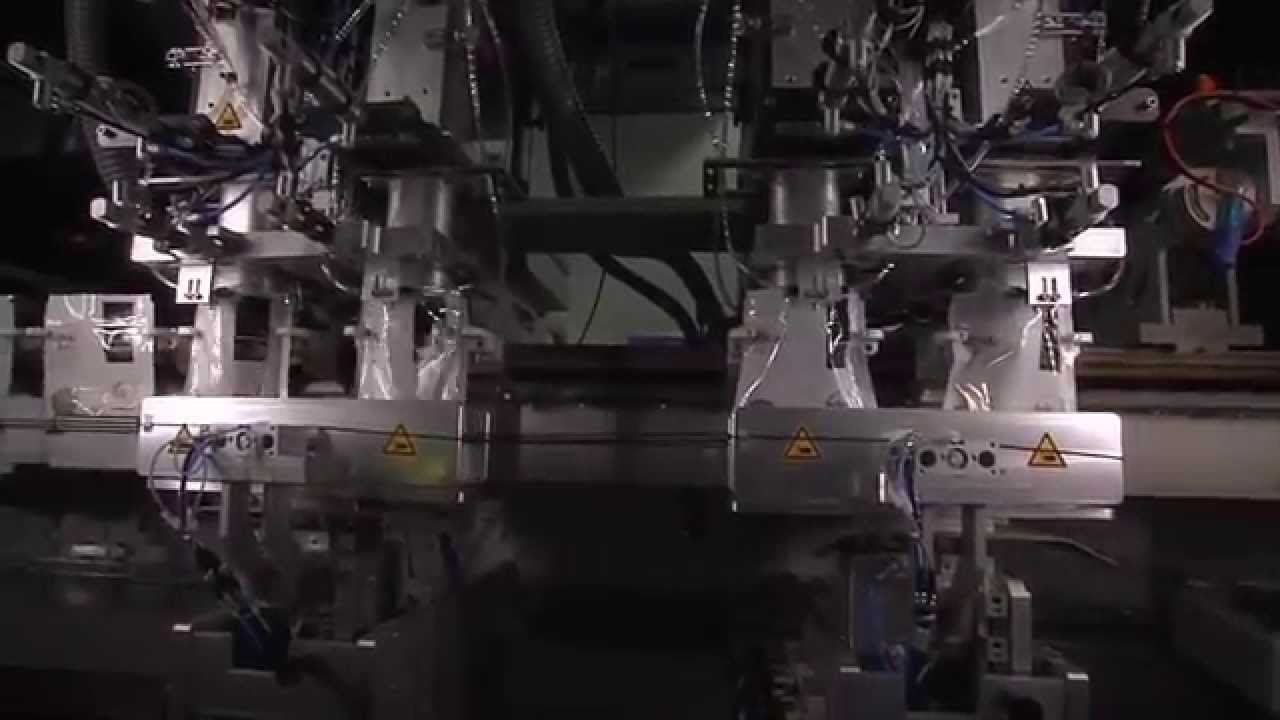 Beckhoff first XTS Motion Control system in a real machine - YouTube