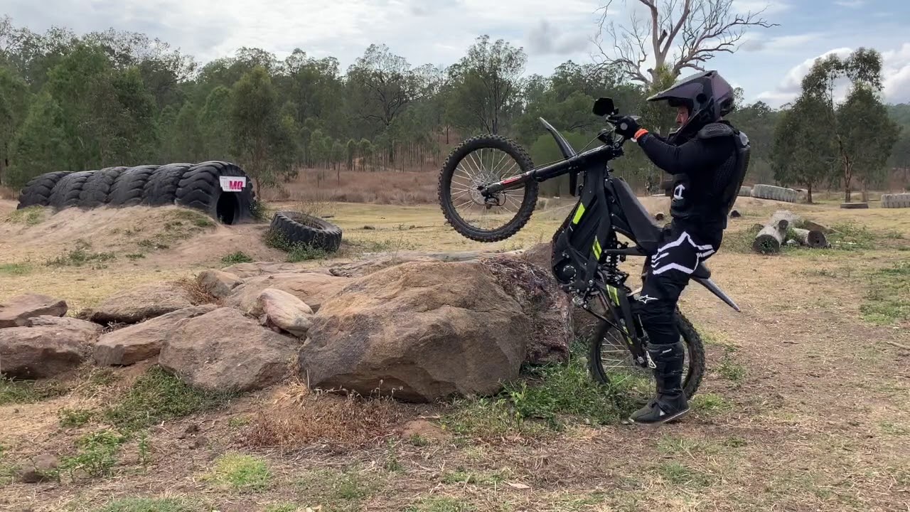 Sur-Ron Race Spec Skid plate and Seat workout - YouTube