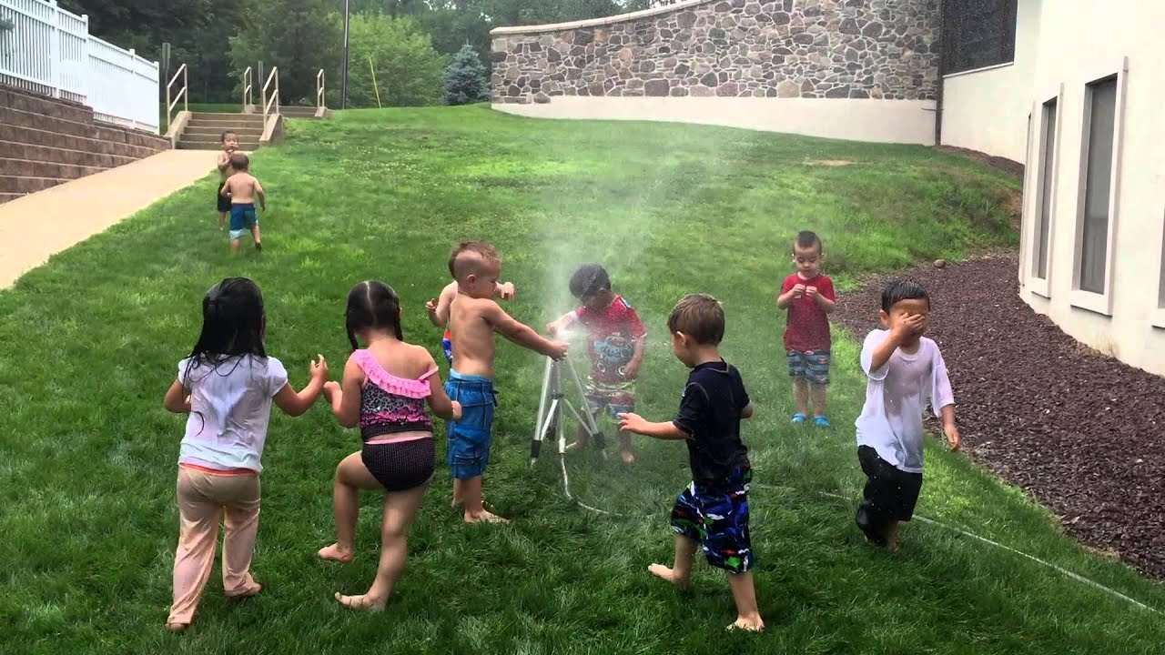 The Giving Nest Summer Camp Fun-Water Day - YouTube