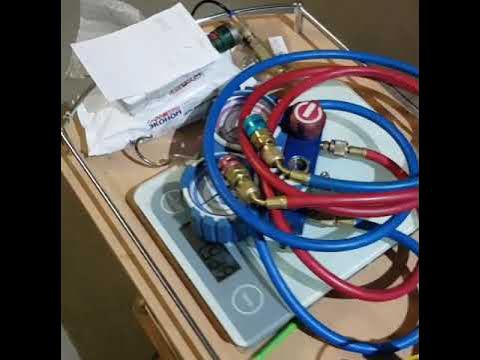 Сколько грамм фреона остаётся в красном шланге - YouTube