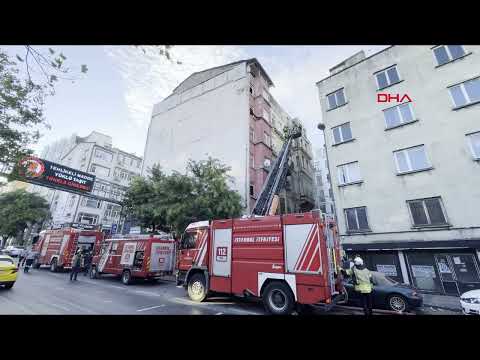 Beyoğlu'nda sabah saatlerinde korkutan yangın: 6 katlı binada büyük panik
