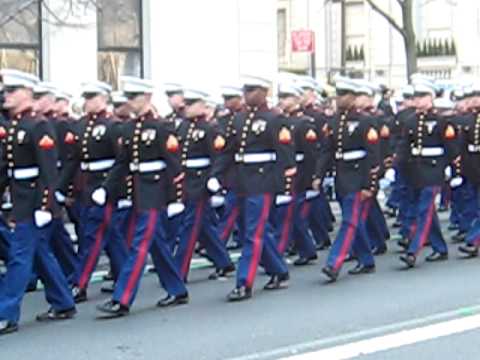 USMC Marching St. Patrick's Day NYC 2009 - YouTube