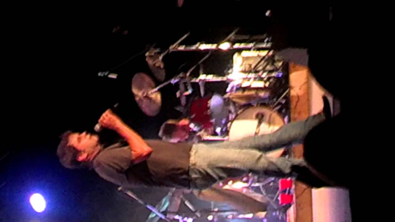 Steve Holy Singing Brand New Girlfriend - YouTube