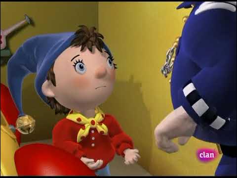Make Way for Noddy | Policeman For a Day [US Dub] - YouTube