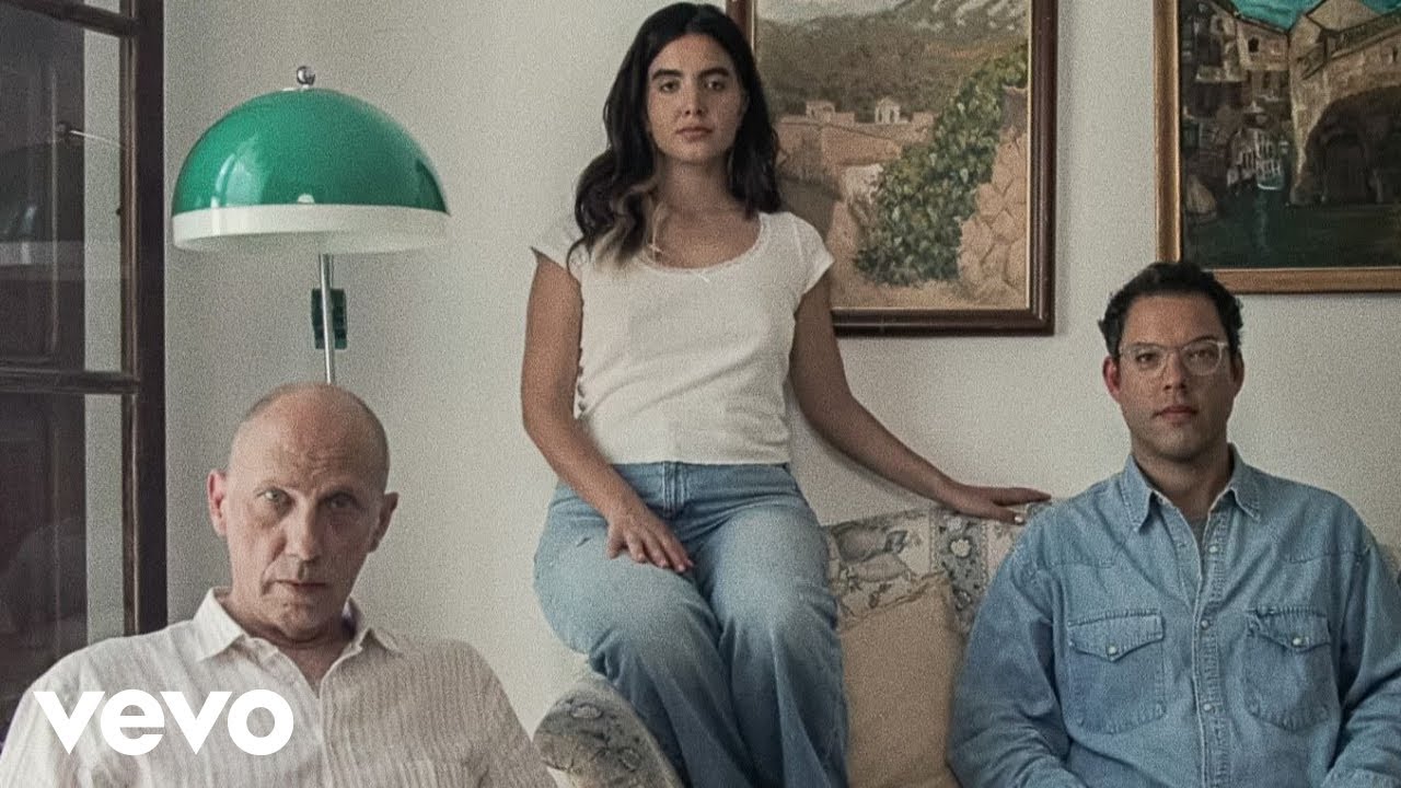 Júlia Colom - Olivera - YouTube