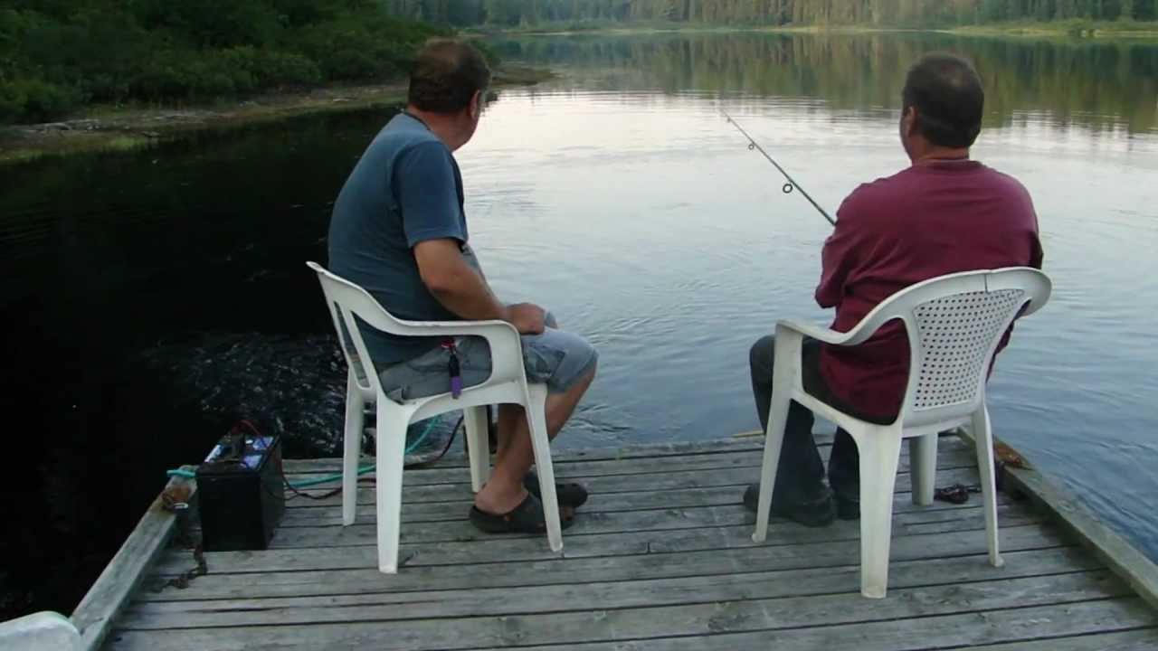 Redneck Pontoon Boat - YouTube