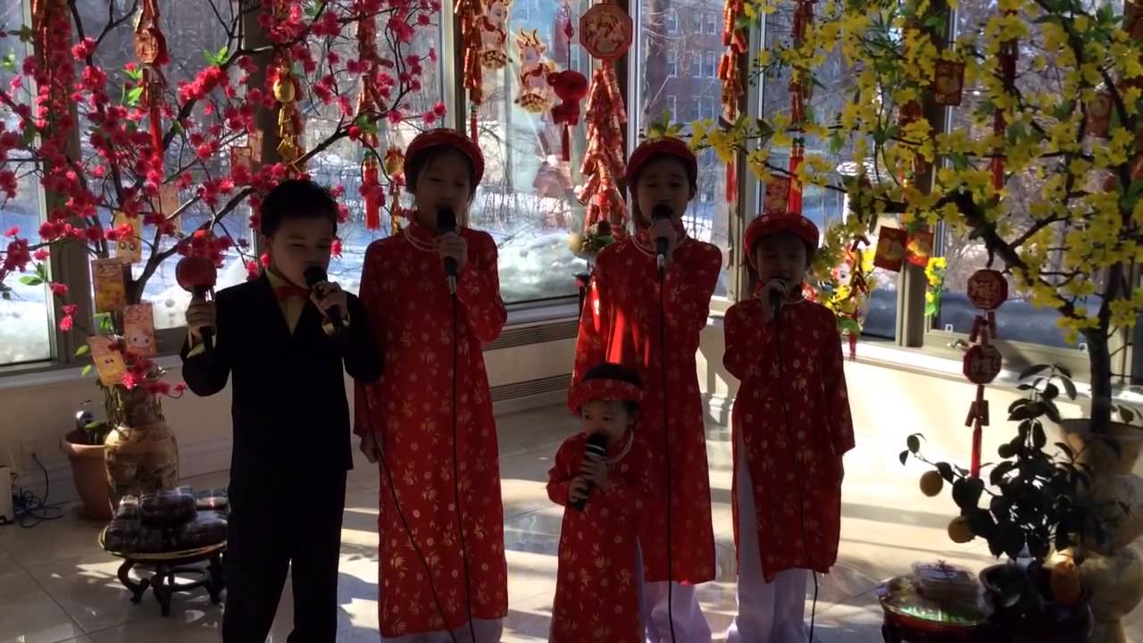 Xuan Hop Mat - Mung Tet At Mui 2015 - YouTube