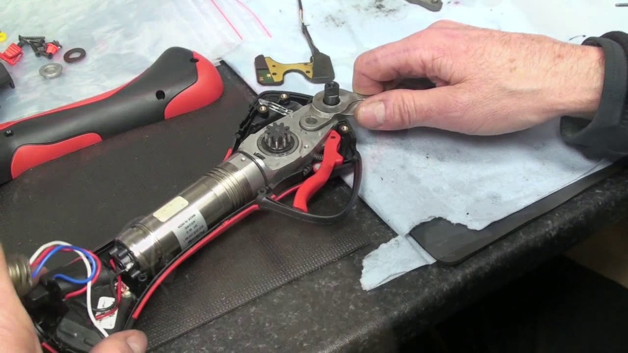 Electrocoup servicing - YouTube