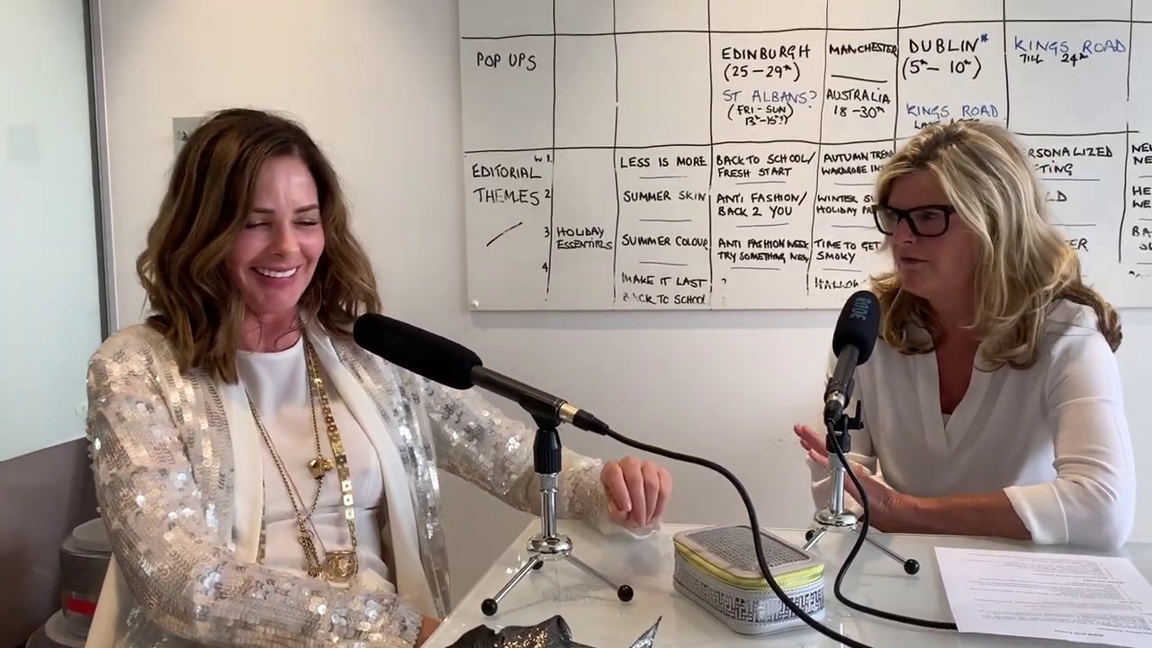 Trinny on bandanas and lower facelift moments - YouTube