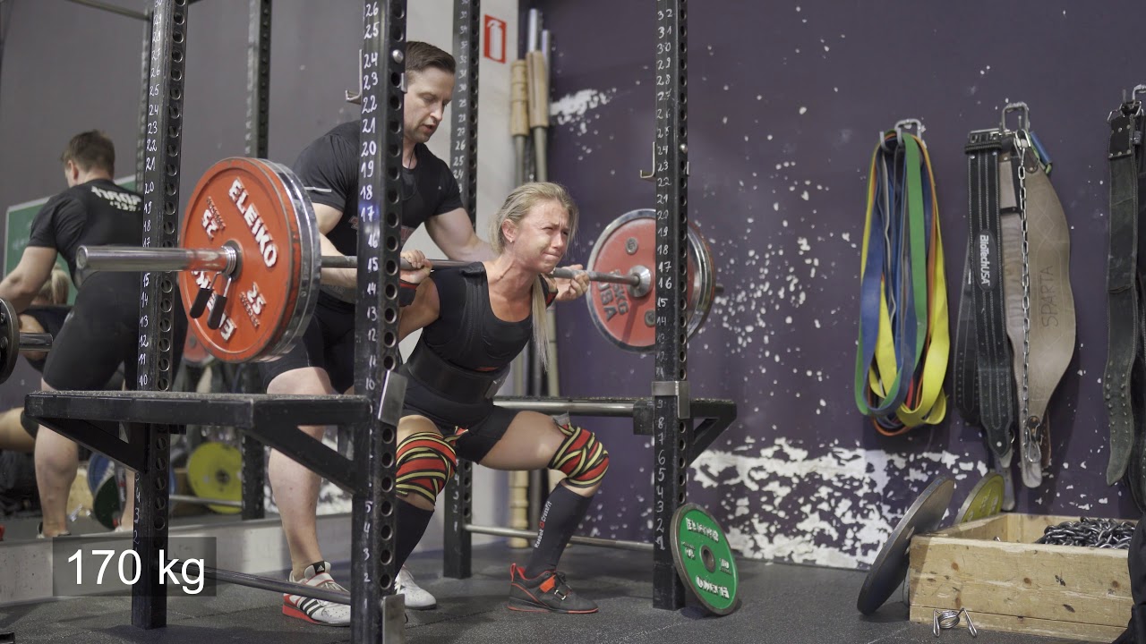 160kg Squat - YouTube