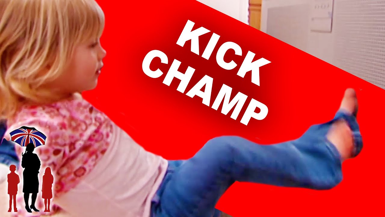 Girl Kicks TV | Kids Tantrum | Supernanny - YouTube