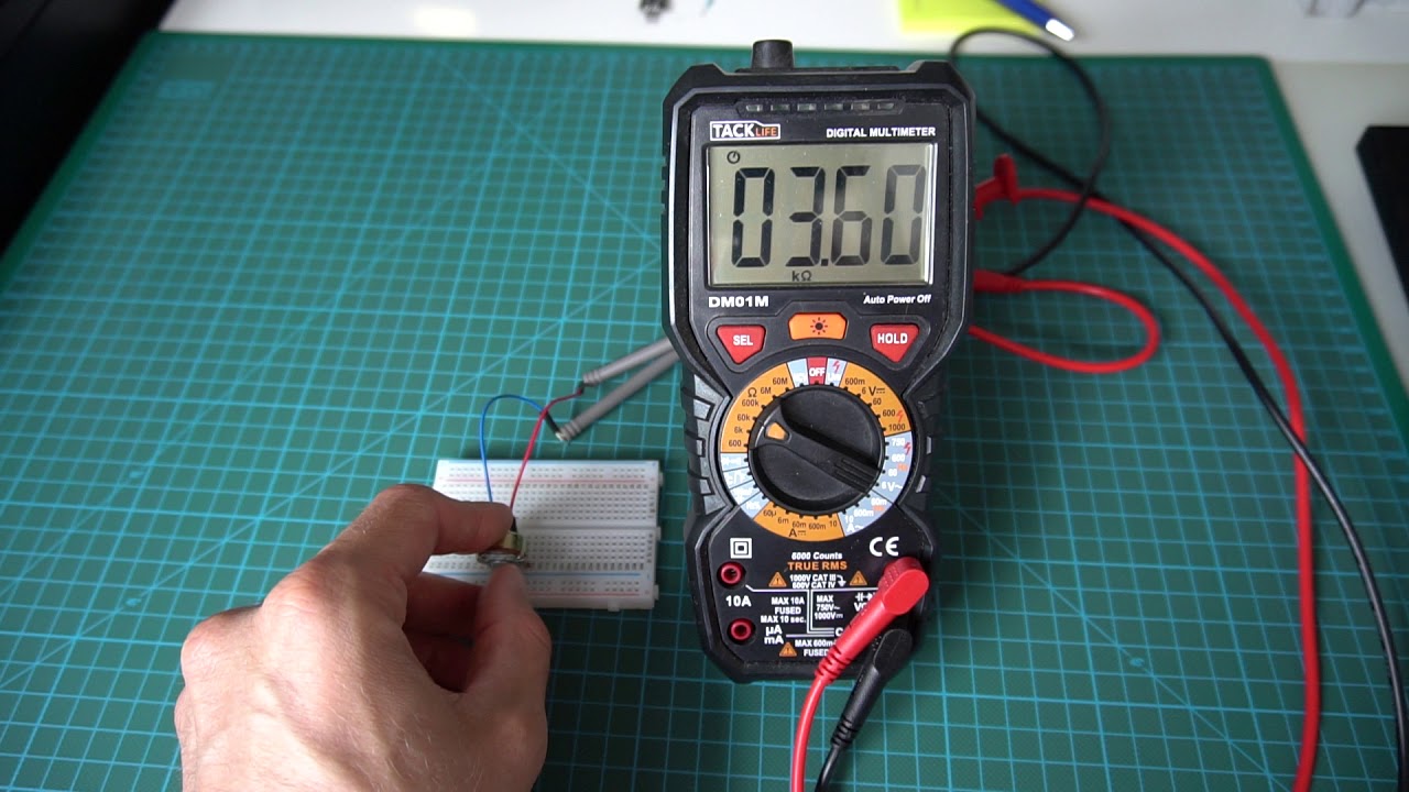 DIYI0T - Arduino Tutorial with a Potentiometer - YouTube