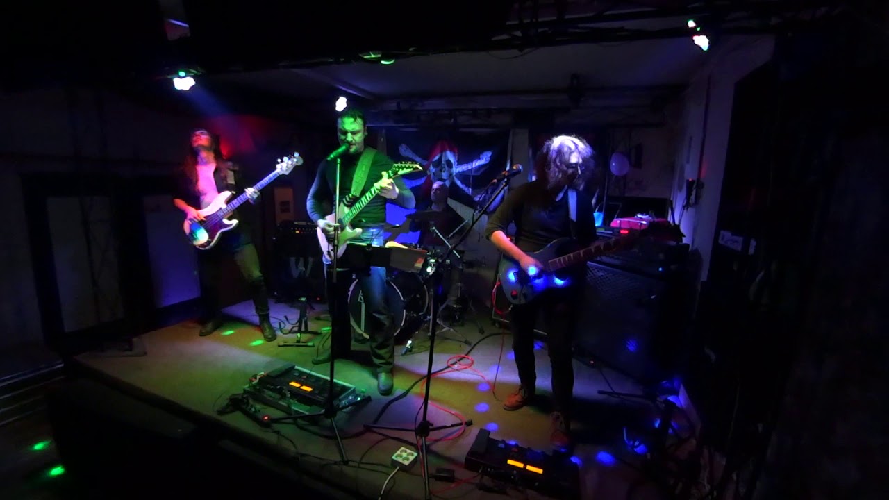 Prefix TM - We Are Tired @ La Tevi Cluj - YouTube