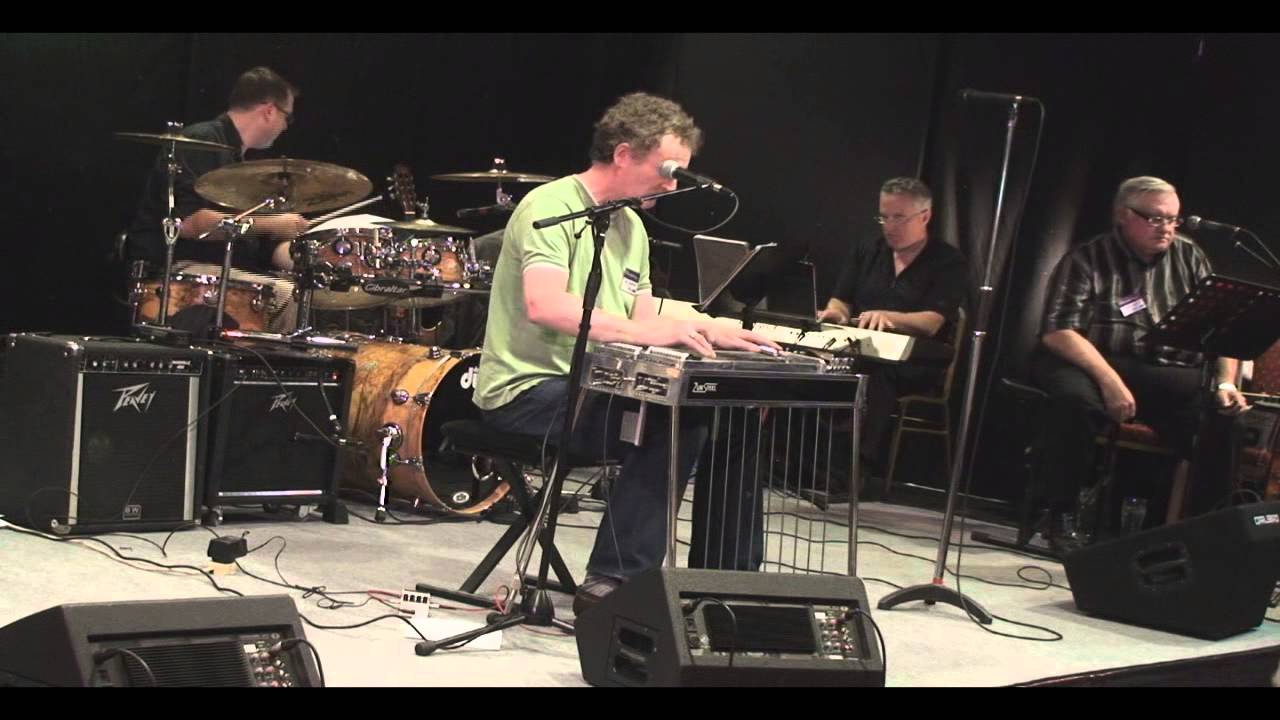 Irish Steel Guitar Festival 2013 .... Paul Brennan - YouTube