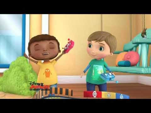Doc McStuffins Season 1, Episodes 2 Out of the Box Run Down Race Car 49 ...