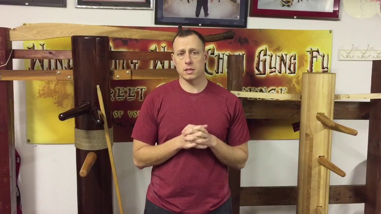 Low punch vs center line punch & the Kwan do - YouTube