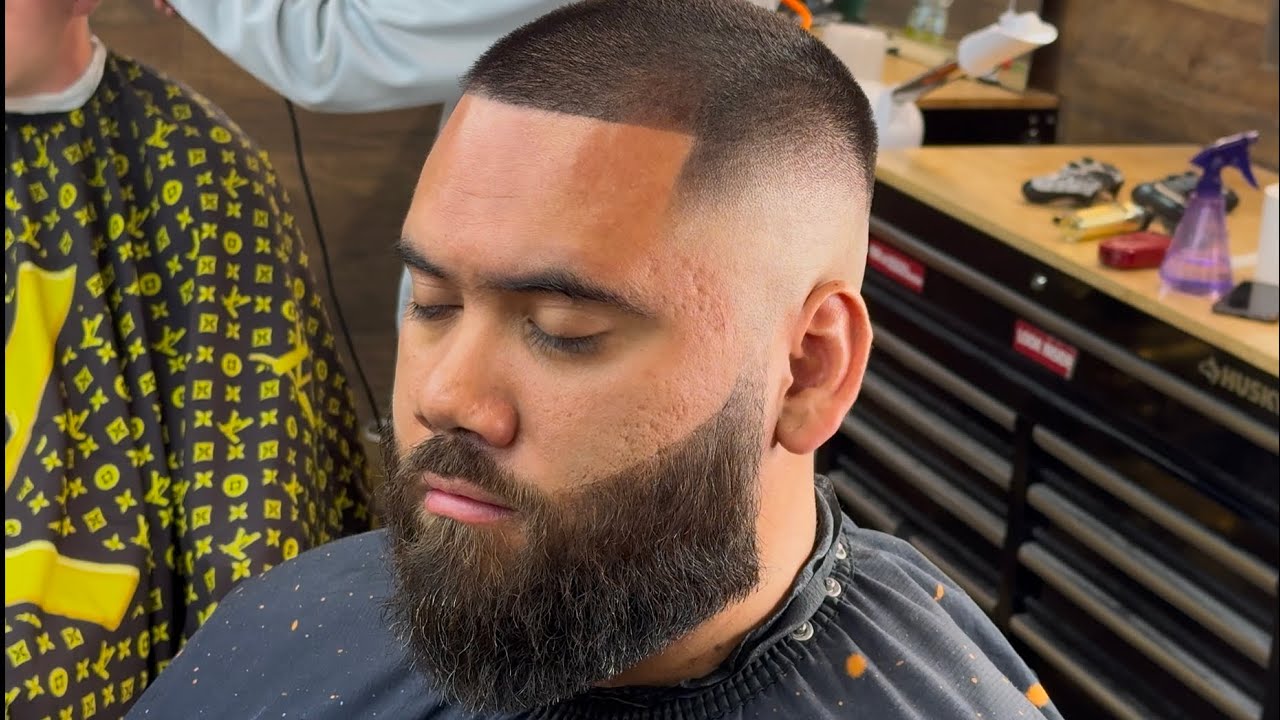 How To Do a High Fade w/Beard Sculpting POV Barber Tutorial - YouTube