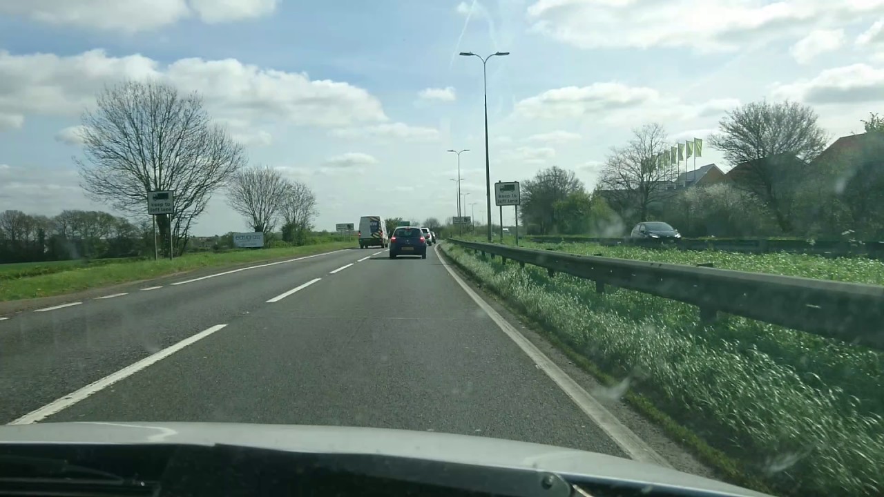 Going back to Basildon M11 M25 A127 5417 - YouTube