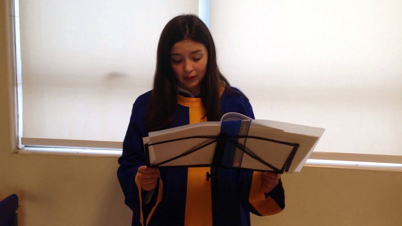 Discurso Ceremonial del Graduación - YouTube