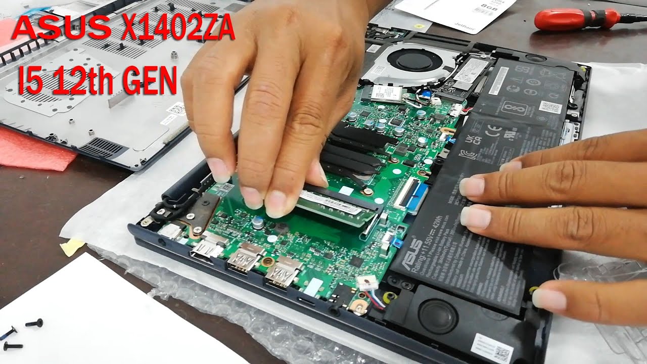 ASUS X1402ZA 12th GEN Updrade RAM & Review - YouTube