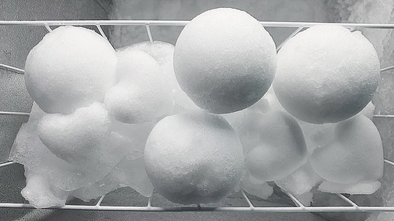 Humidifier Freezer Frost Snowballs & Crunchy Ice Hearts ASMR - YouTube