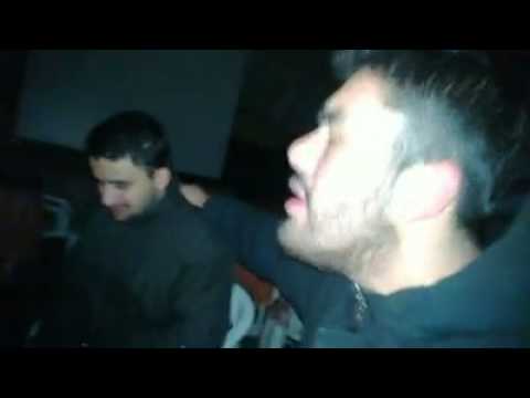 bu şarkıyı dinle