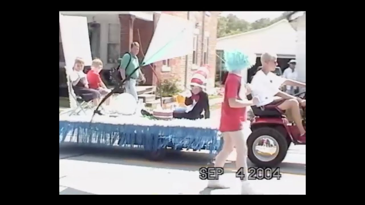 2004 Cat in the Hat float Nauvoo pet parade - YouTube