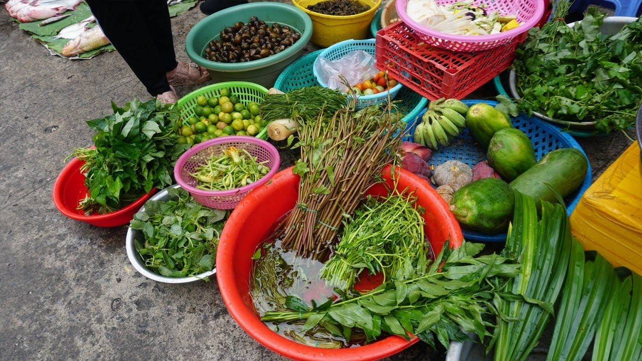 Cambodia Street Market in Town - Plenty Natural Vegetable, Rural ...