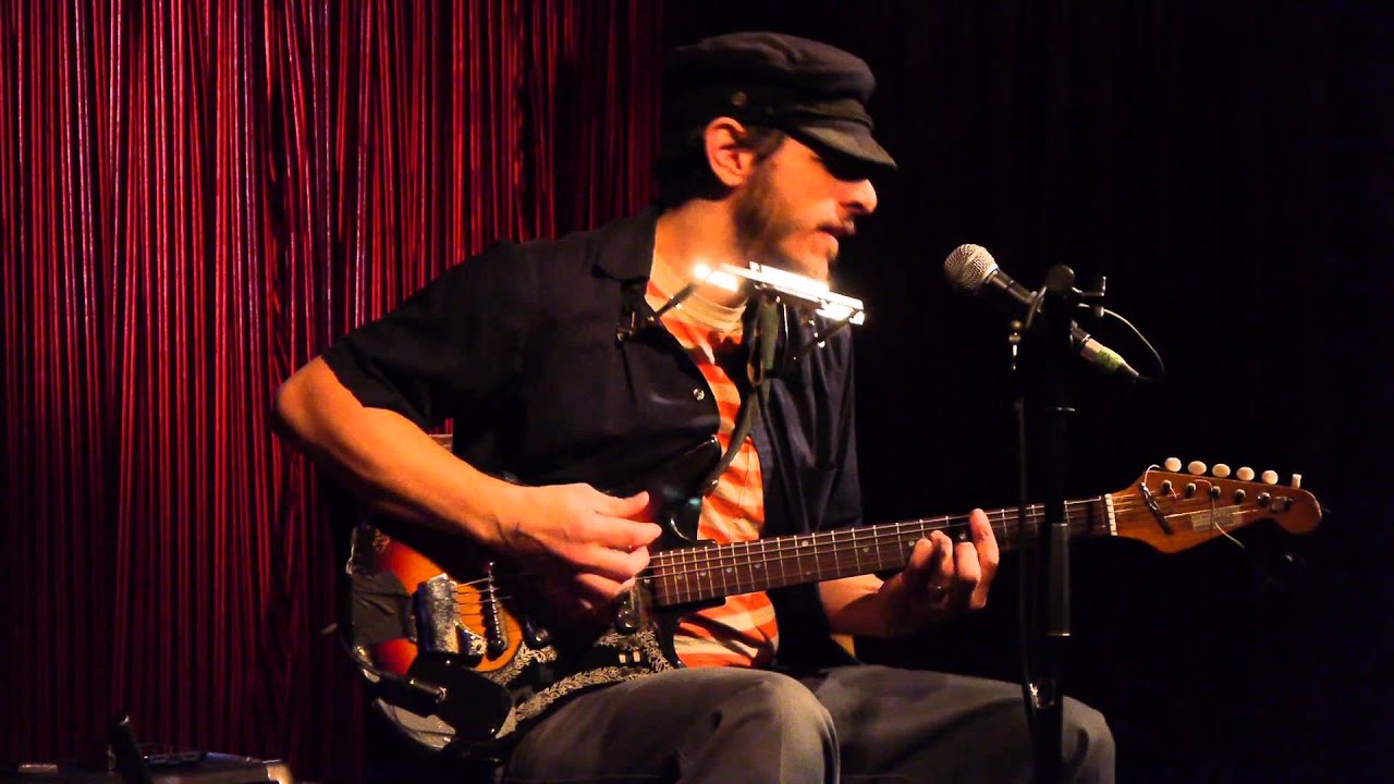 Vic Ruggiero - I'll Stay Away - Live In Hamilton 2015 - YouTube