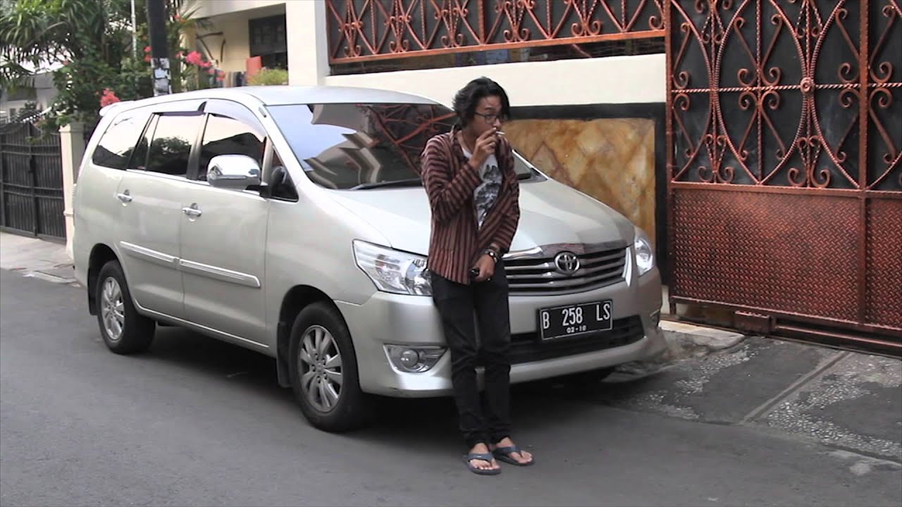 TUGAS UAS ETIKA PROFESI FSRD DKV UNTAR IVANN 625120145 - YouTube