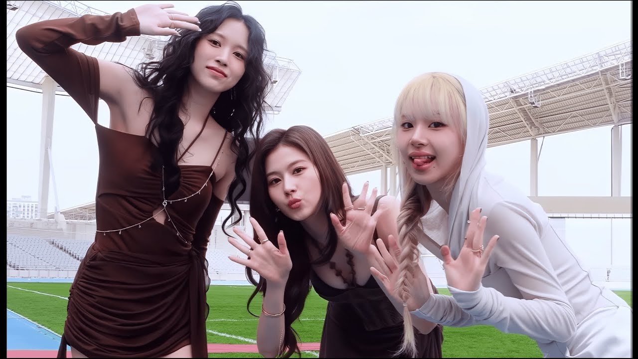 4K TWICE [Hare Hare] - Unit Dance - YouTube