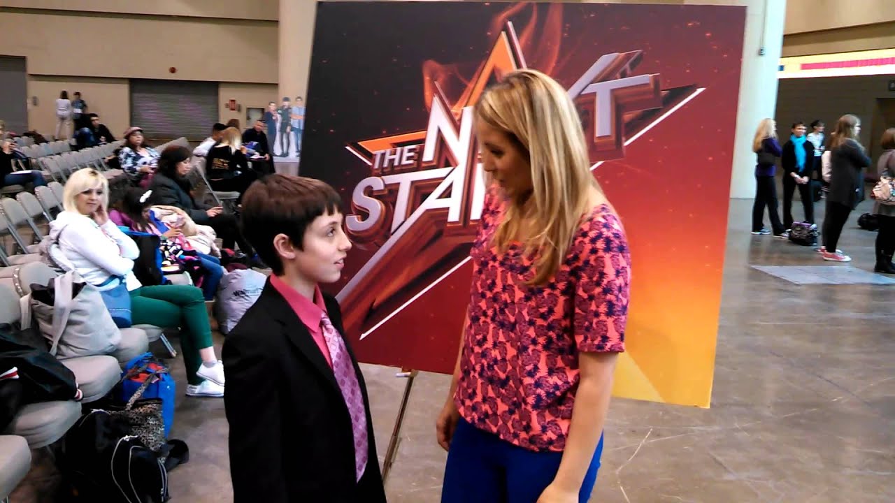 At The Next Star 2014 with Beautiful Judge Tara! - YouTube