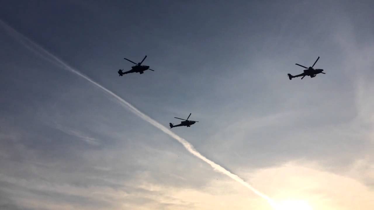 Army Navy Game - Army Flyover 12/12/15 - YouTube