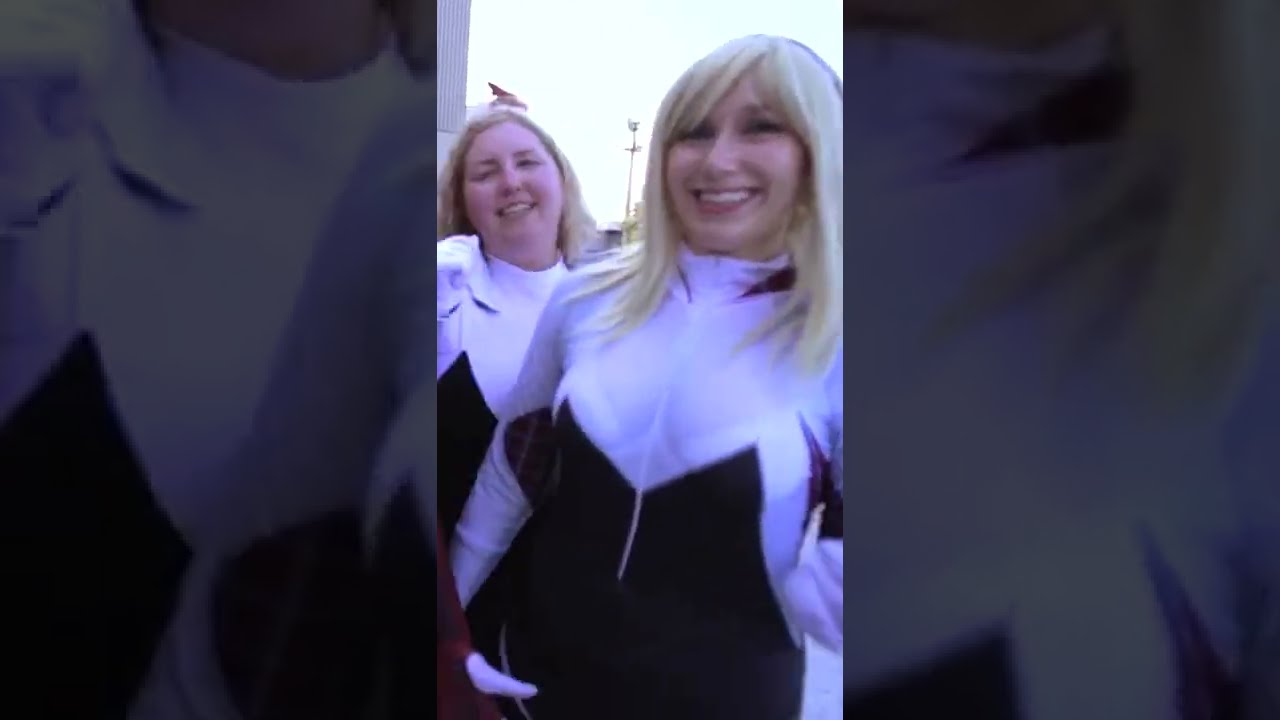 Spider-Man & Spider-Gwen Cosplayers join to party in the Spiderverse ...