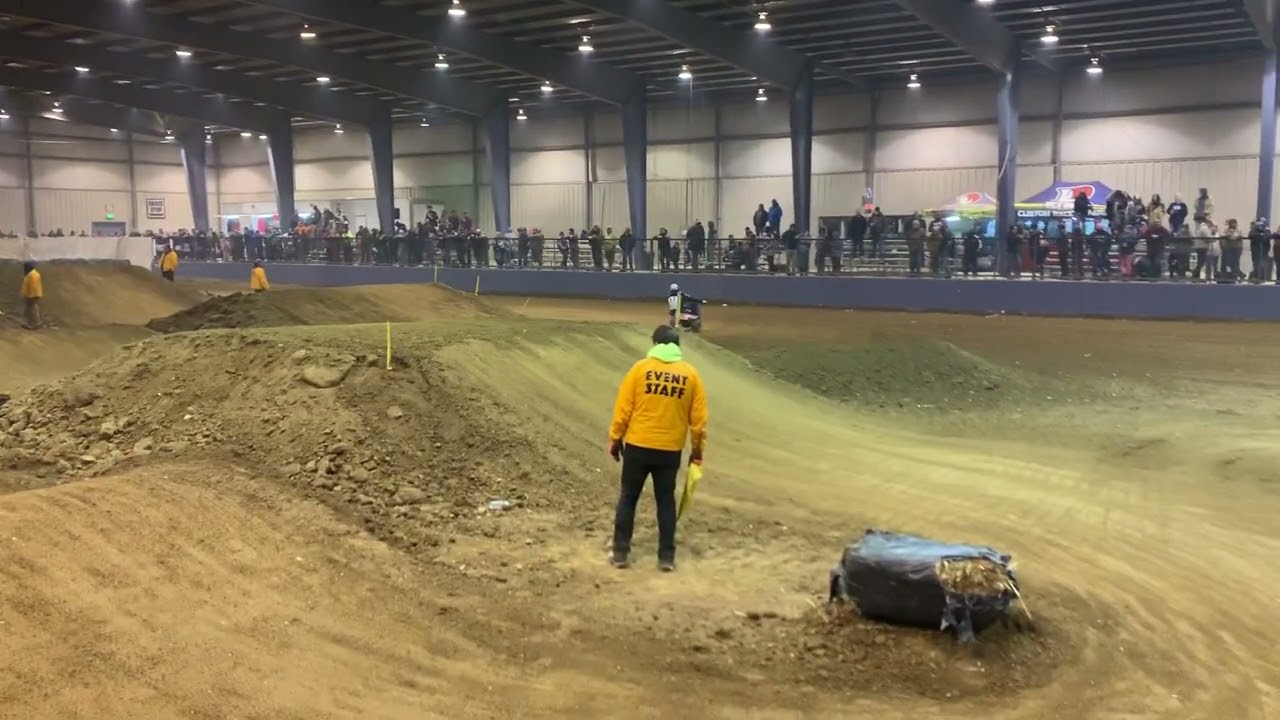 Summit indoor Mx 3 wheeler mini class atc 70 - YouTube