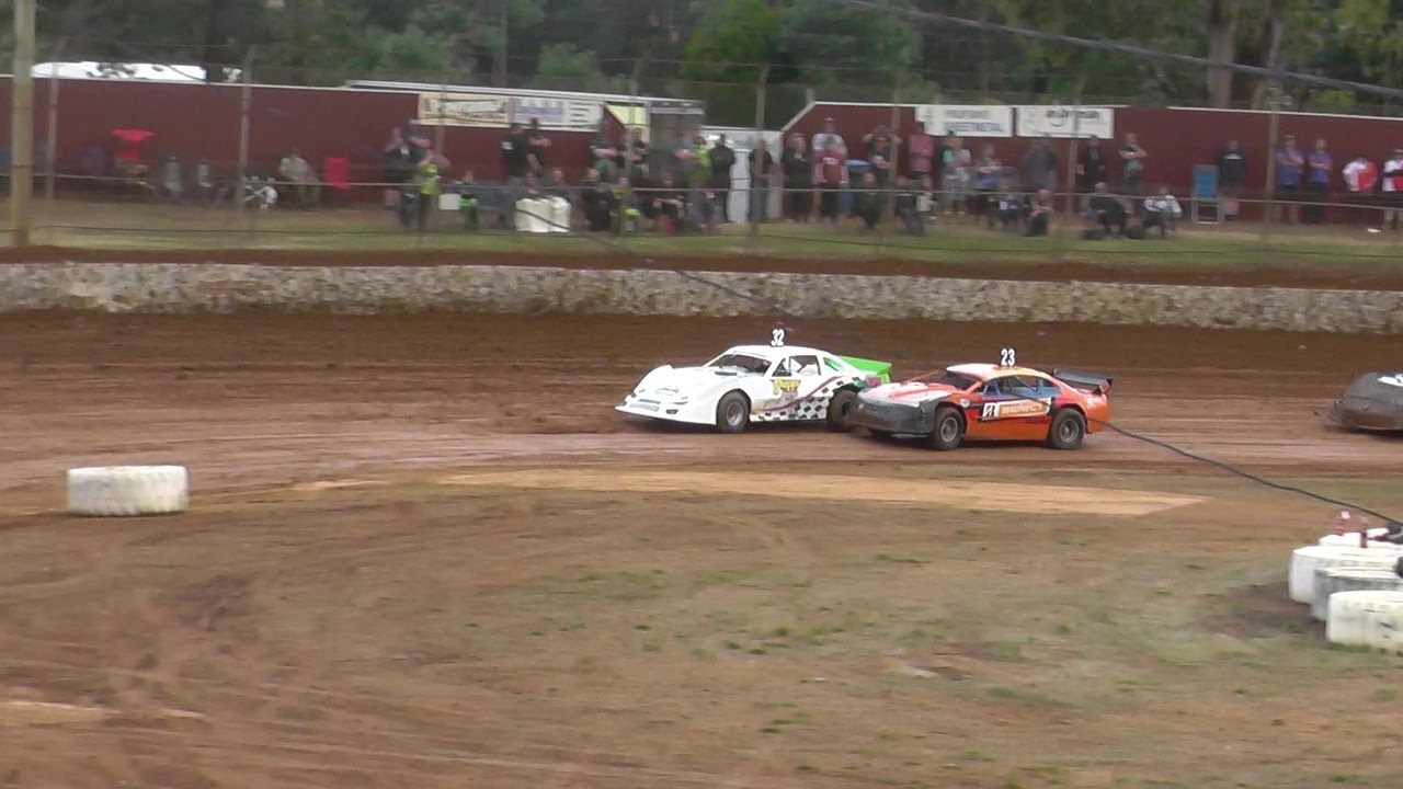 Tassie Six's Heat 2 | Carrick Speedway 26/12/20 - YouTube