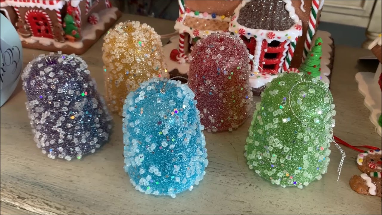 I love Candy & Gingerbread Christmas Decorations! - YouTube