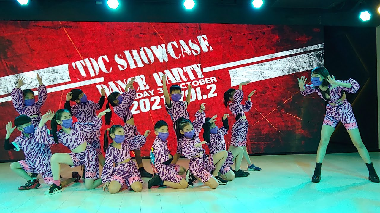 2021 TDC偶像表演學院 HALLOWEEN PARTY__HIPHOP基礎班 #Beauty And A Beat - YouTube