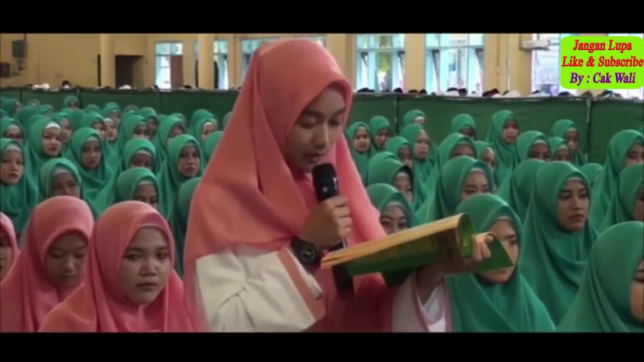 SANTRI PUTRI CANTIK TES BACA KITAB KUNING - YouTube