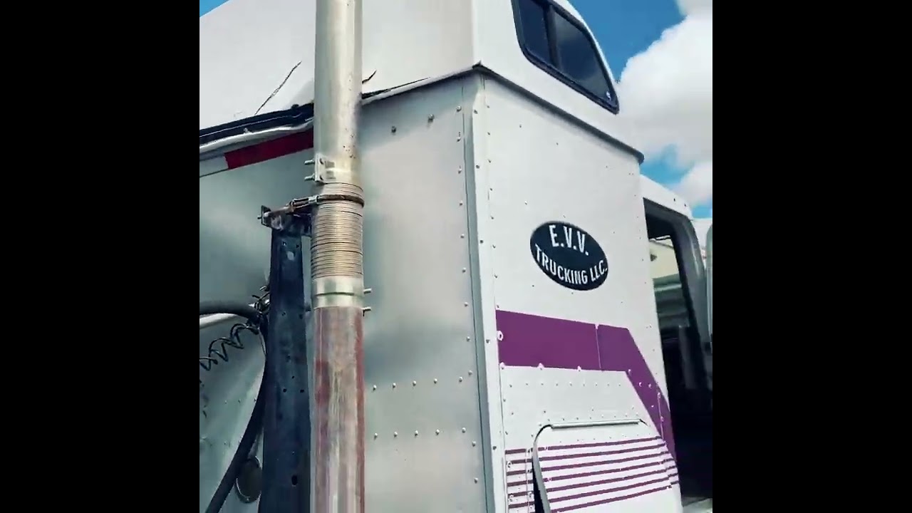 1999 internacional with 3406E/2WS cat engine for sale - YouTube