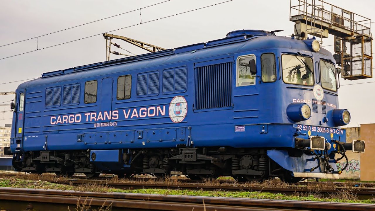 Locomotiva diesel / Diesel locomotive ST43 2005 Cargo Trans Vagons in ...