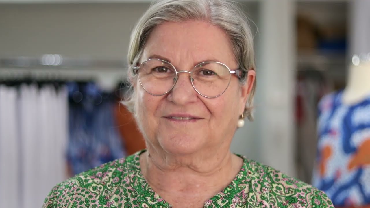 Fashion and mining meet to change narrative: Dr Amanda Healy - YouTube