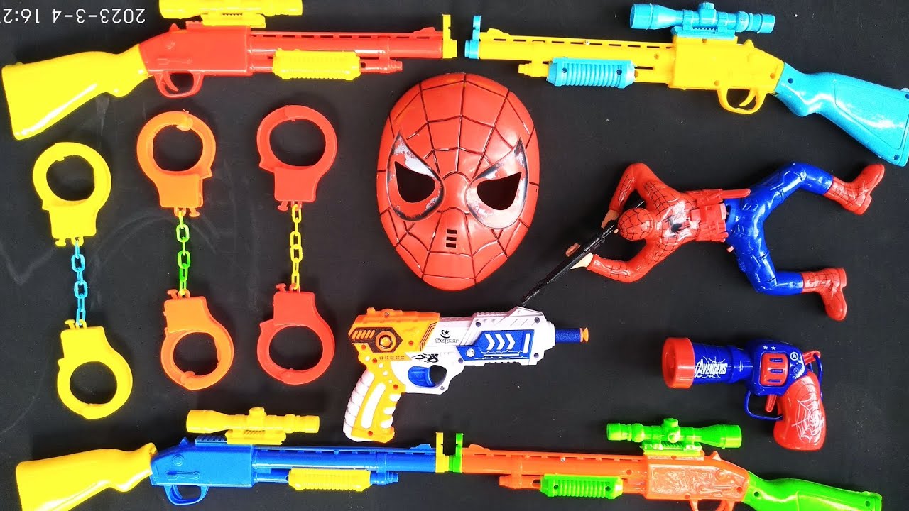 Guns, handcuffs, weapons, handsticks, handahields, nerf gun, masks ...