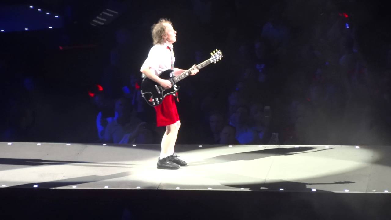 AC/DC - Live Wire 9/14/16 Madison Square Garden NYC - YouTube