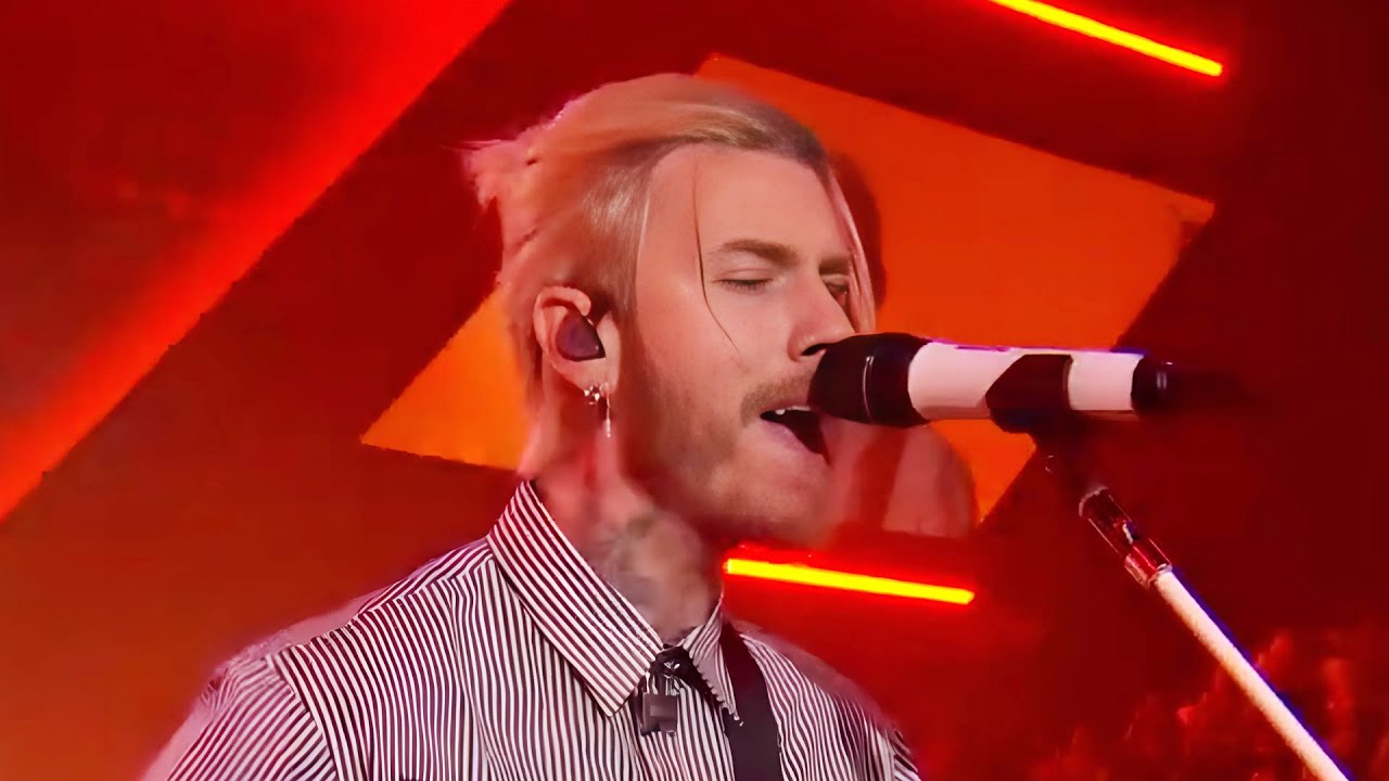 mgk - maybe (Live From F1 75 Live) - YouTube